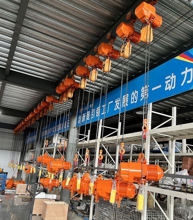 Alloy Steel 22000lb Electric Chain Hoist 10T With Beam Trolley